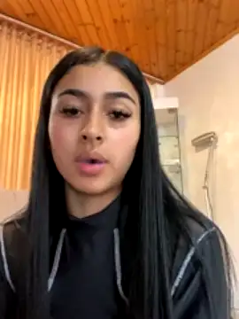 Salome_ml10 Stripchat live cam on FapCam.tv