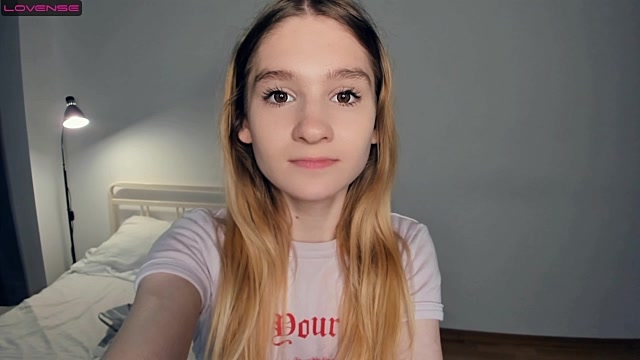 Shevvyporter Stripchat live cam on FapCam.tv